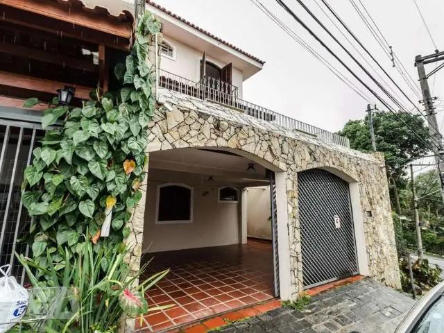 Casa / Sobrado para Locação em São Paulo/SP Butantã 4 Quartos