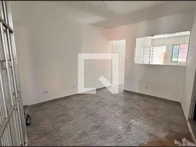 Casa / Sobrado para Locação em São Paulo/SP Guarapiranga 1 Quartos