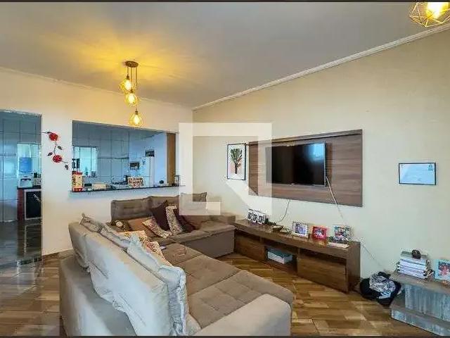 Casa / Sobrado para Locação em São Paulo/SP Guarapiranga 3 Quartos