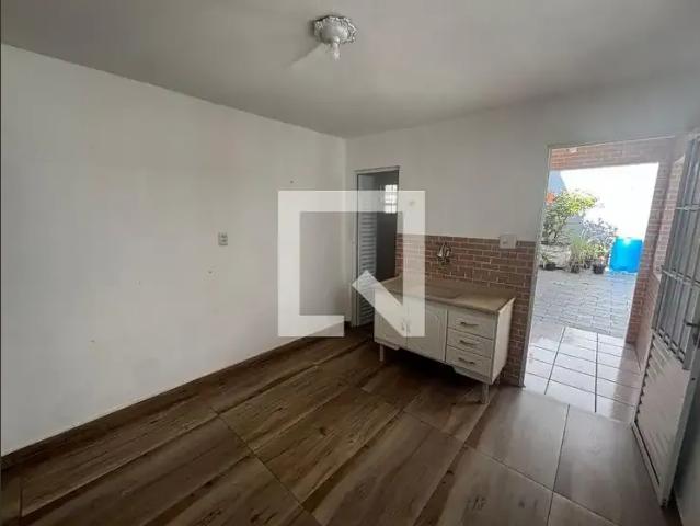 Casa / Sobrado para Locação em São Paulo/SP Ermelino Matarazzo 1 Quartos
