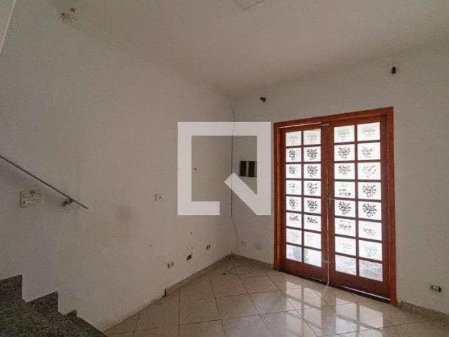 Casa / Sobrado para Locação em São Paulo/SP Fazenda Aricanduva 3 Quartos