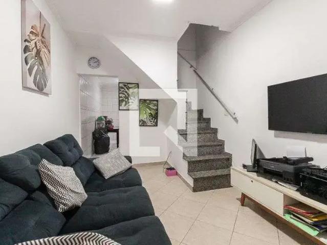Casa / Sobrado para Locação em São Paulo/SP Fazenda Aricanduva 3 Quartos