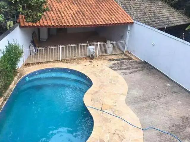 Casa / Sobrado para Locação em São Paulo/SP Fazenda Morumbi 5 Quartos