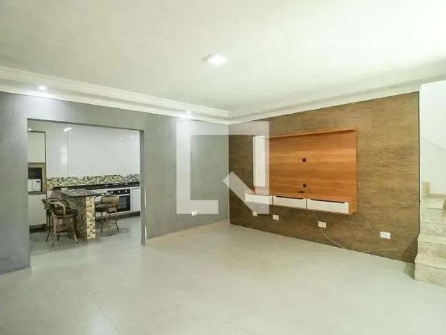 Casa / Sobrado para Locação em São Paulo/SP Freguesia do Ó 3 Quartos