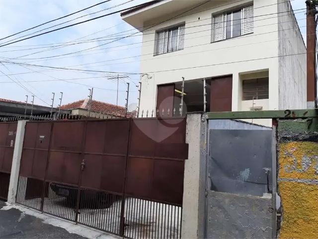 Casa / Sobrado para Locação em São Paulo/SP Horto Florestal 2 Quartos