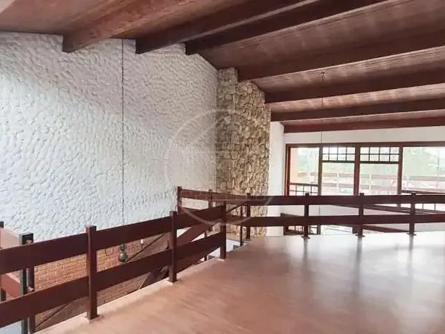 Casa / Sobrado para Locação em São Paulo/SP Interlagos 4 Quartos