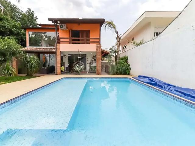 Casa / Sobrado para Locação em São Paulo/SP Interlagos 4 Quartos