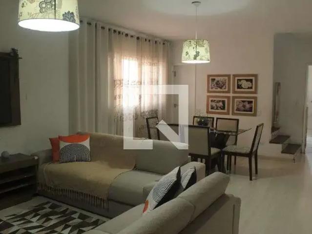 Casa / Sobrado para Locação em São Paulo/SP Interlagos 3 Quartos