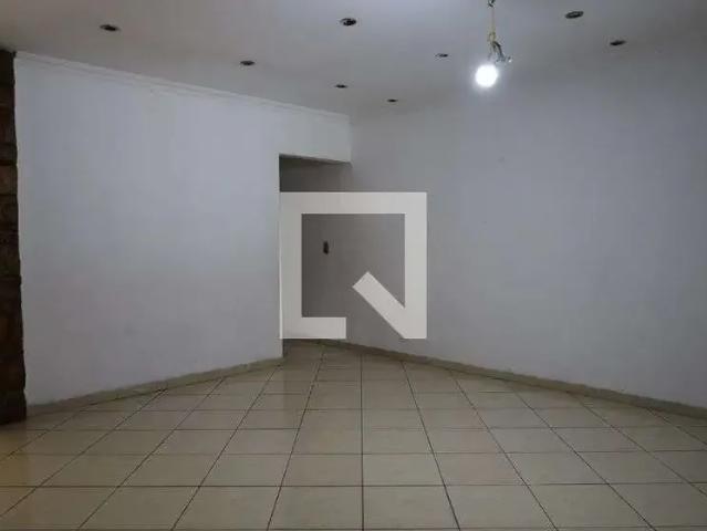 Casa / Sobrado para Locação em São Paulo/SP Interlagos 3 Quartos