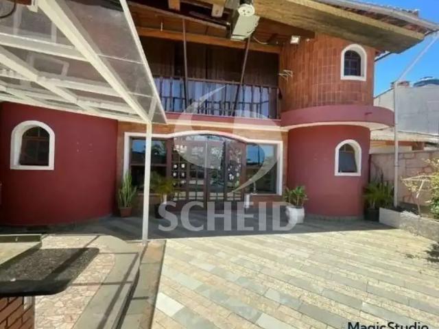 Casa / Sobrado para Locação em São Paulo/SP Interlagos 3 Quartos
