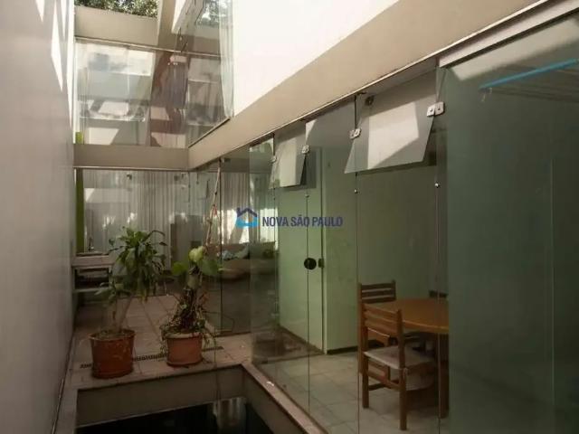 Casa / Sobrado para Locação em São Paulo/SP Indianópolis 2 Quartos
