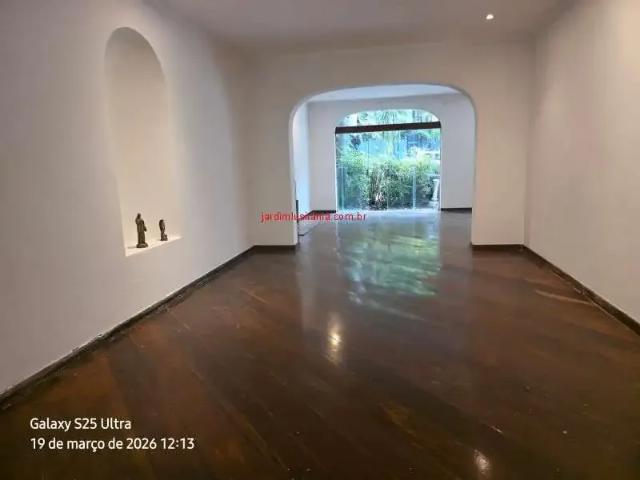 Casa / Sobrado para Locação em São Paulo/SP Ibirapuera 4 Quartos