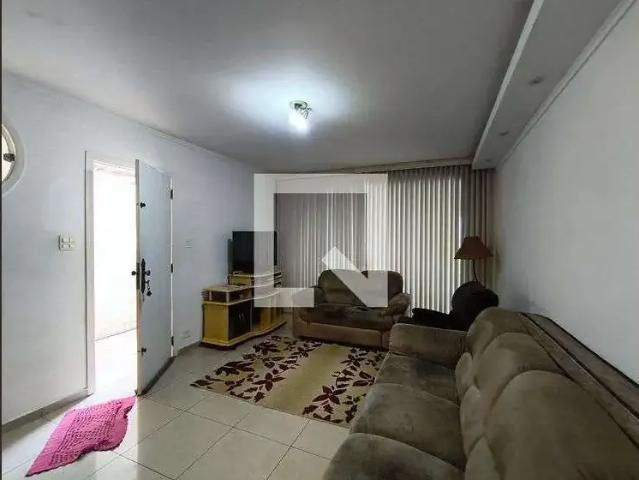 Casa / Sobrado para Locação em São Paulo/SP Ipiranga 3 Quartos