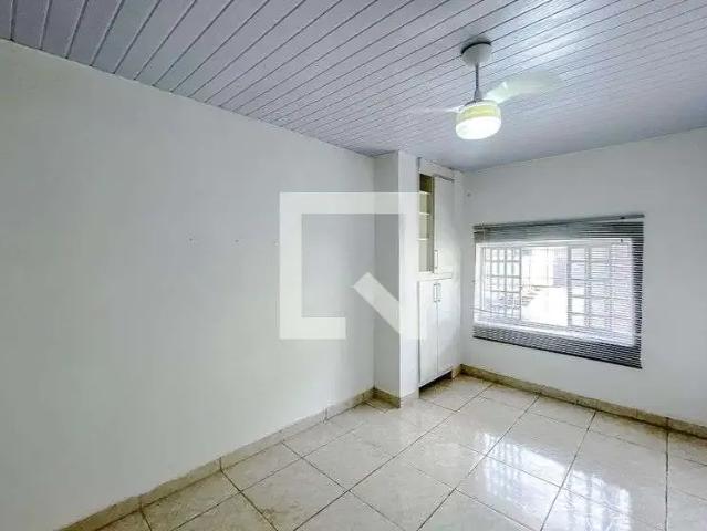Casa / Sobrado para Locação em São Paulo/SP Ipiranga 1 Quartos