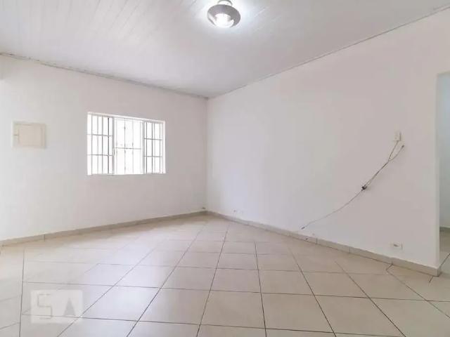 Casa / Sobrado para Locação em São Paulo/SP Ipiranga 2 Quartos