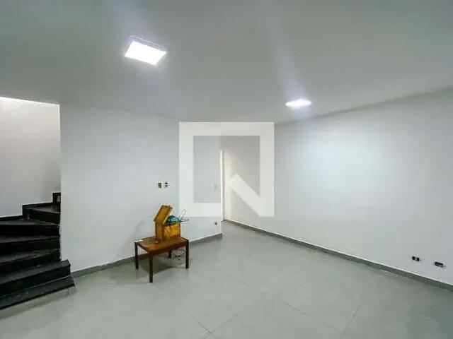 Casa / Sobrado para Locação em São Paulo/SP Ipiranga 2 Quartos