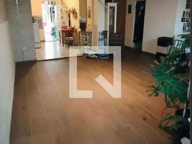 Casa / Sobrado para Locação em São Paulo/SP Ipiranga 5 Quartos