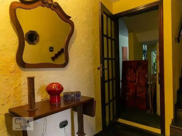 Casa / Sobrado para Locação em São Paulo/SP Ipiranga 5 Quartos