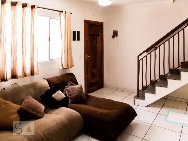 Casa / Sobrado para Locação em São Paulo/SP Itaquera 3 Quartos