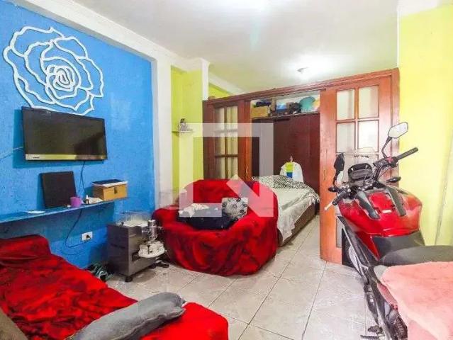 Casa / Sobrado para Locação em São Paulo/SP Itaquera 3 Quartos