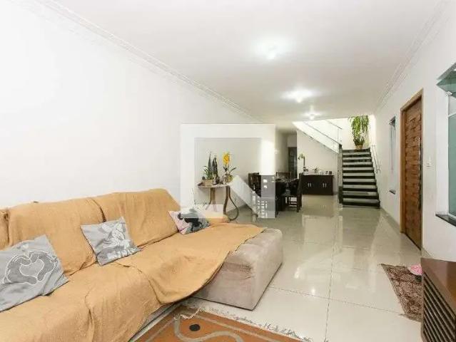 Casa / Sobrado para Locação em São Paulo/SP Itaquera 3 Quartos