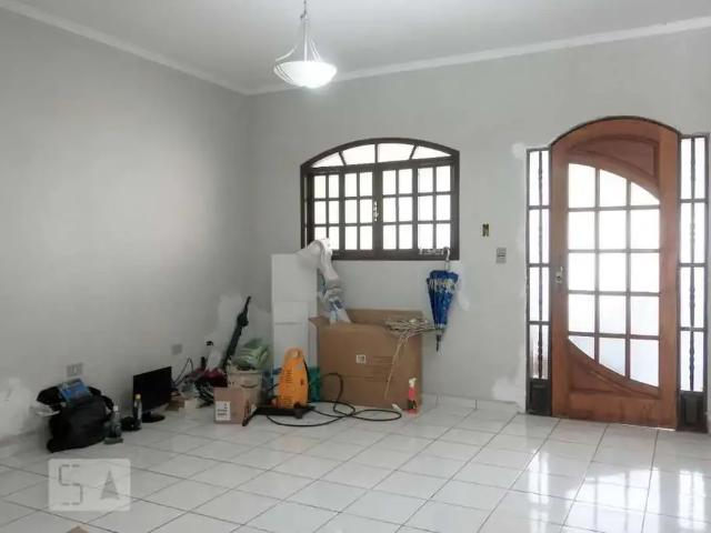 Casa / Sobrado para Locação em São Paulo/SP Itaquera 3 Quartos