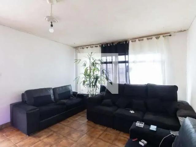 Casa / Sobrado para Locação em São Paulo/SP Itaquera 3 Quartos