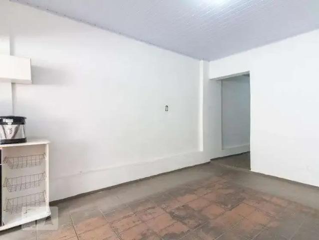 Casa / Sobrado para Locação em São Paulo/SP Itaquera 1 Quartos