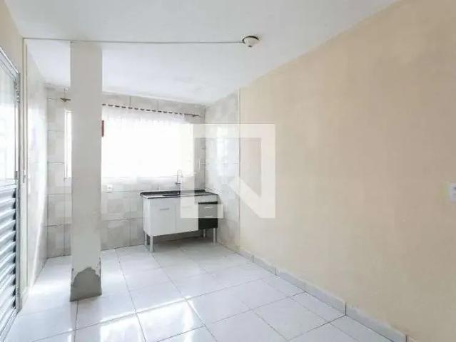 Casa / Sobrado para Locação em São Paulo/SP Itaquera 1 Quartos
