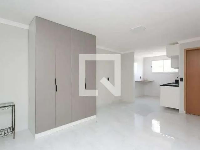 Casa / Sobrado para Locação em São Paulo/SP Itaquera 1 Quartos