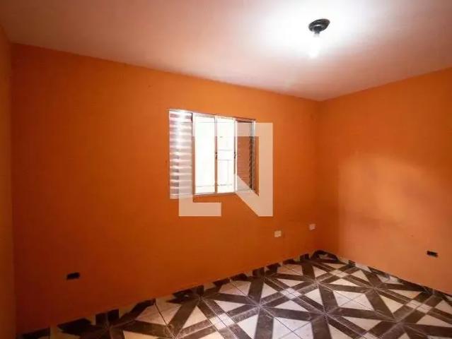 Casa / Sobrado para Locação em São Paulo/SP Itaquera 1 Quartos