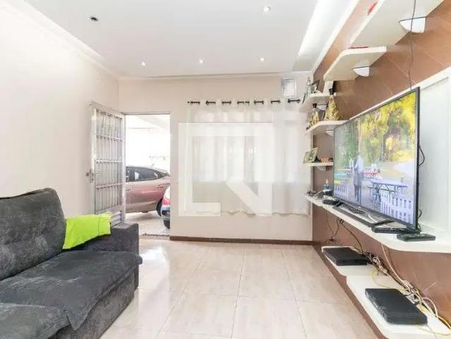 Casa / Sobrado para Locação em São Paulo/SP Itaquera 1 Quartos