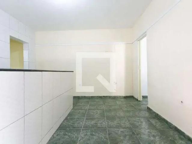 Casa / Sobrado para Locação em São Paulo/SP Itaquera 1 Quartos