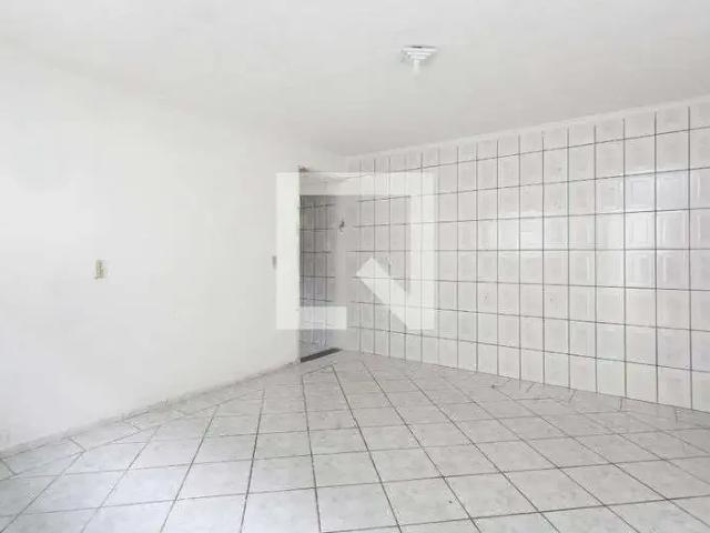 Casa / Sobrado para Locação em São Paulo/SP Itaquera 2 Quartos