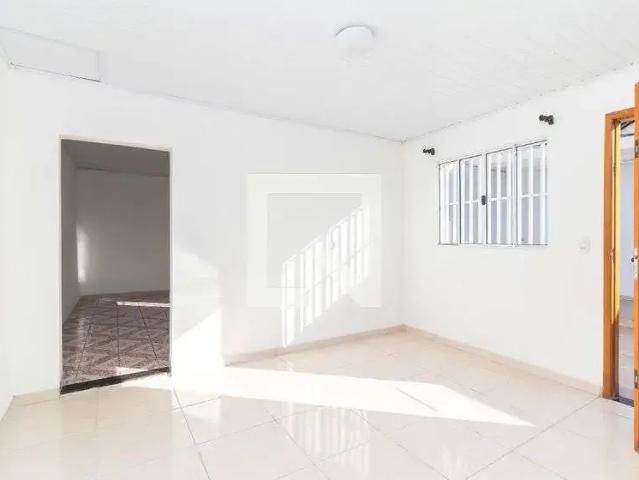 Casa / Sobrado para Locação em São Paulo/SP Itaquera 2 Quartos