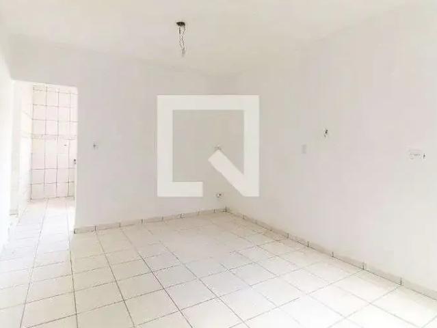 Casa / Sobrado para Locação em São Paulo/SP Itaquera 2 Quartos