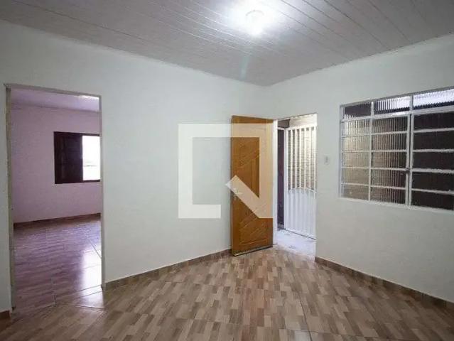 Casa / Sobrado para Locação em São Paulo/SP Itaquera 2 Quartos