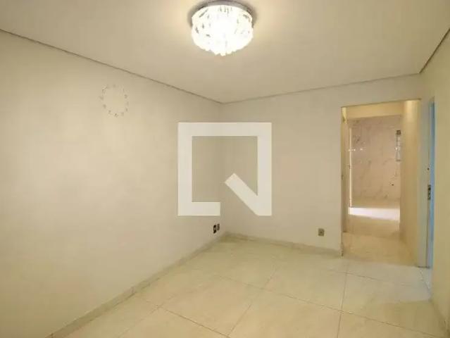 Casa / Sobrado para Locação em São Paulo/SP Itaquera 4 Quartos