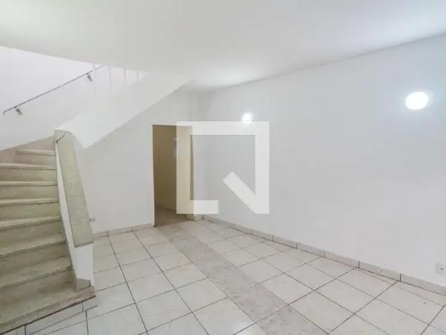 Casa / Sobrado para Locação em São Paulo/SP Jabaquara 2 Quartos