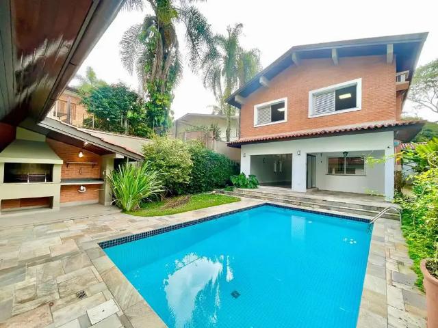 Casa / Sobrado para Locação em São Paulo/SP Jardim Marajoara 4 Quartos