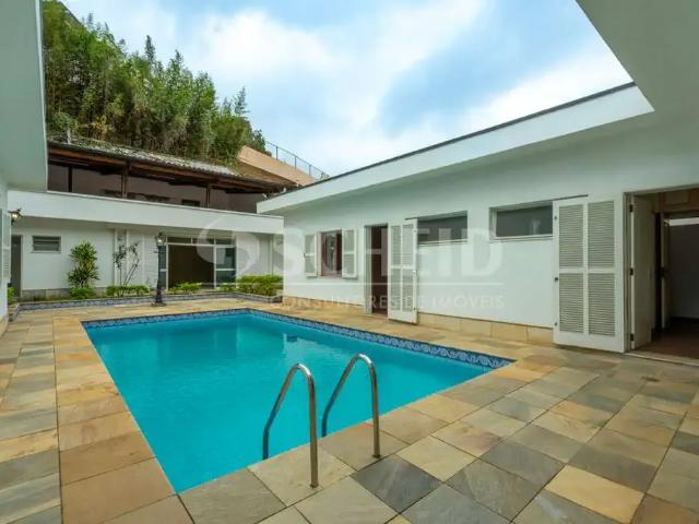 Casa / Sobrado para Locação em São Paulo/SP Jardim Marajoara 4 Quartos