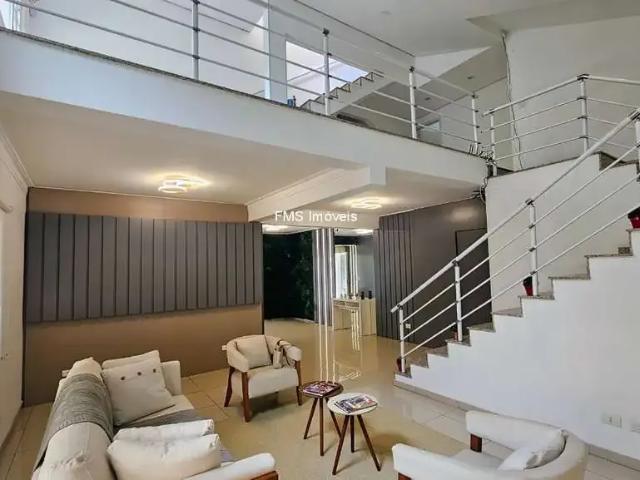 Casa / Sobrado para Locação em São Paulo/SP Jardim Marajoara 4 Quartos