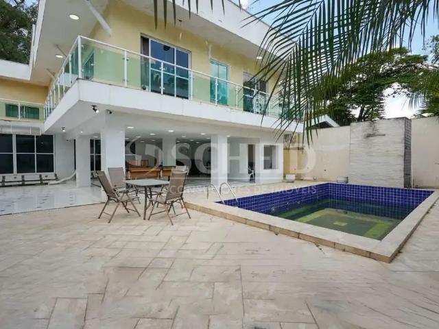 Casa / Sobrado para Locação em São Paulo/SP Jardim Marajoara 5 Quartos