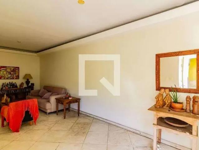 Casa / Sobrado para Locação em São Paulo/SP Jardim Marajoara 3 Quartos