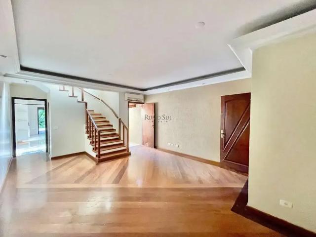 Casa / Sobrado para Locação em São Paulo/SP Jardim Marajoara 3 Quartos