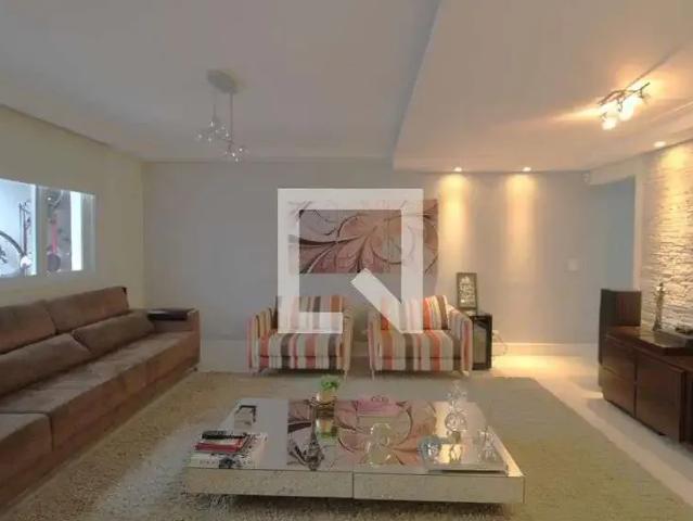 Casa / Sobrado para Locação em São Paulo/SP Jardim Marajoara 3 Quartos