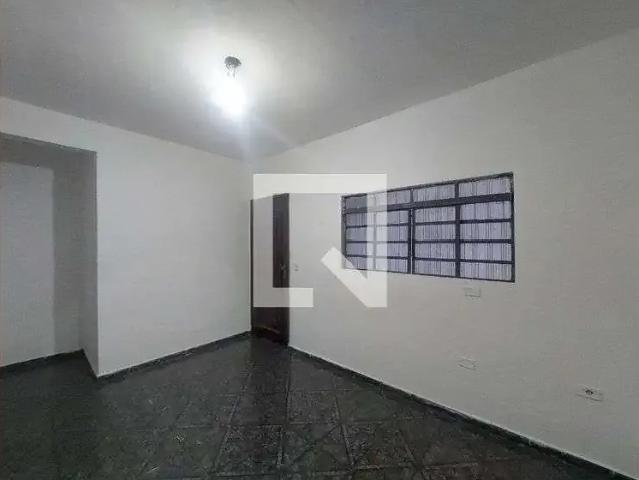 Casa / Sobrado para Locação em São Paulo/SP Jardim Maria Rita 2 Quartos