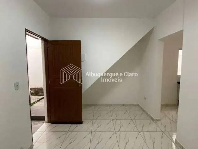 Casa / Sobrado para Locação em São Paulo/SP Jardim Miriam 1 Quartos