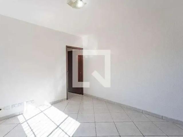 Casa / Sobrado para Locação em São Paulo/SP Jardim Miriam 3 Quartos
