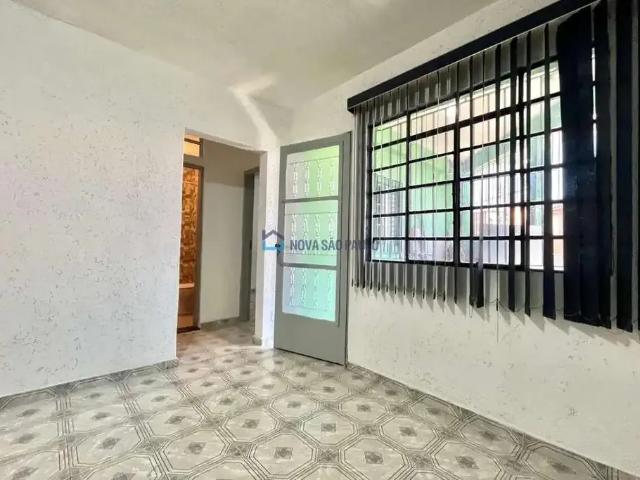 Casa / Sobrado para Locação em São Paulo/SP Jardim Oriental 2 Quartos